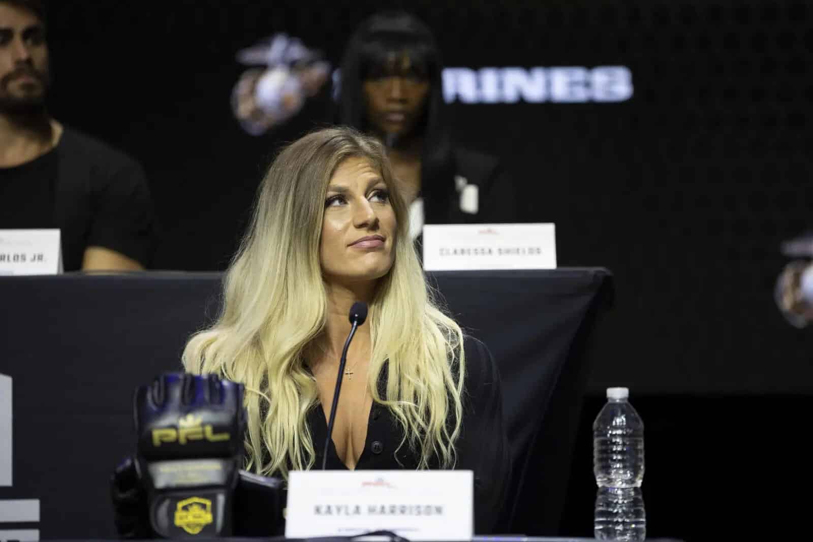 Kayla Harrison: Dari Emas Olimpiade Ke Oktagon UFC - Kulit Bundar